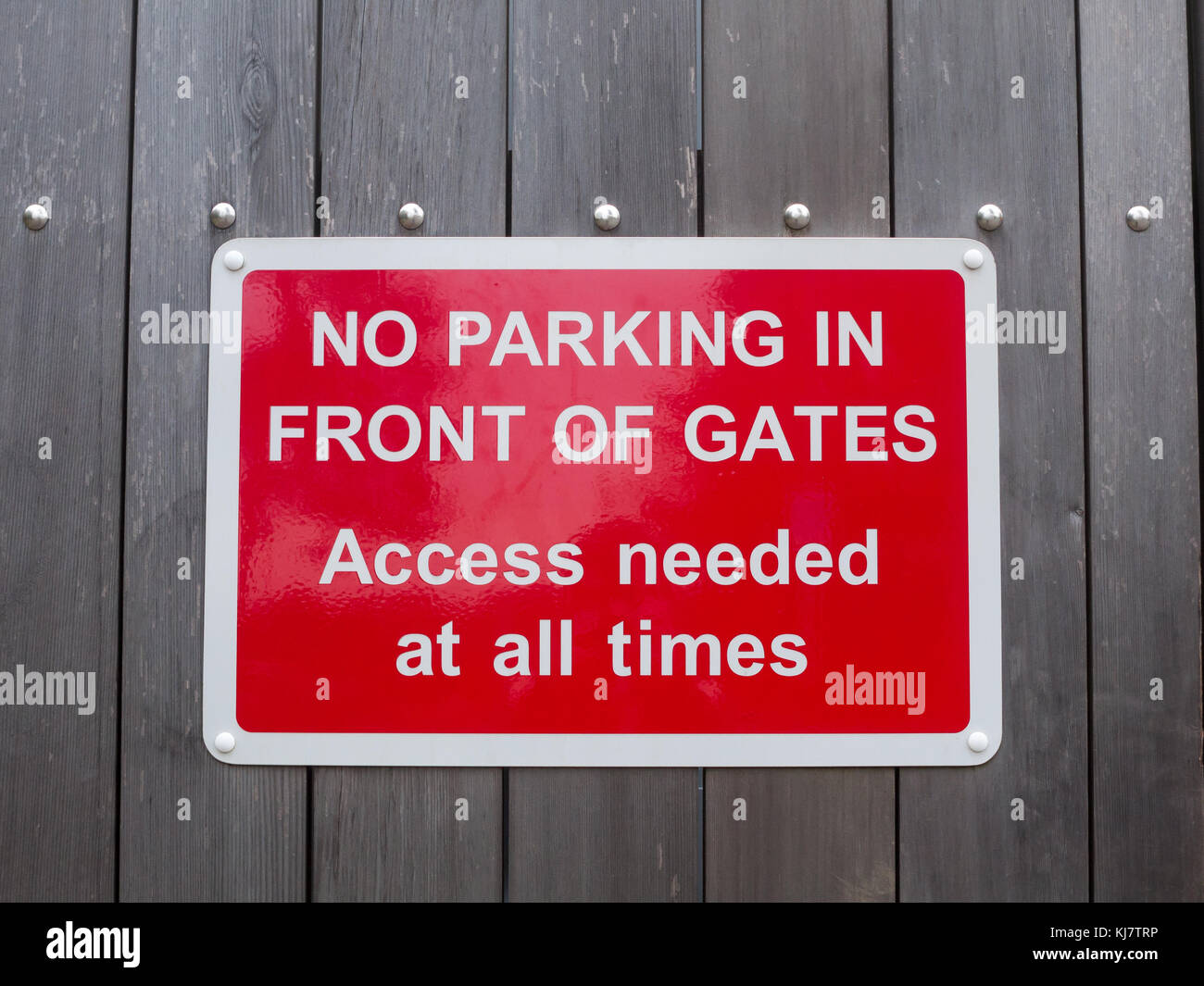No Parking In Front Of This Gate Stock Photos & No Parking In Front Of ...