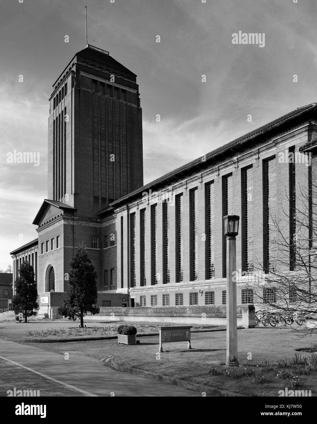 Cambridge University Library off West Road Stock Photo - Alamy