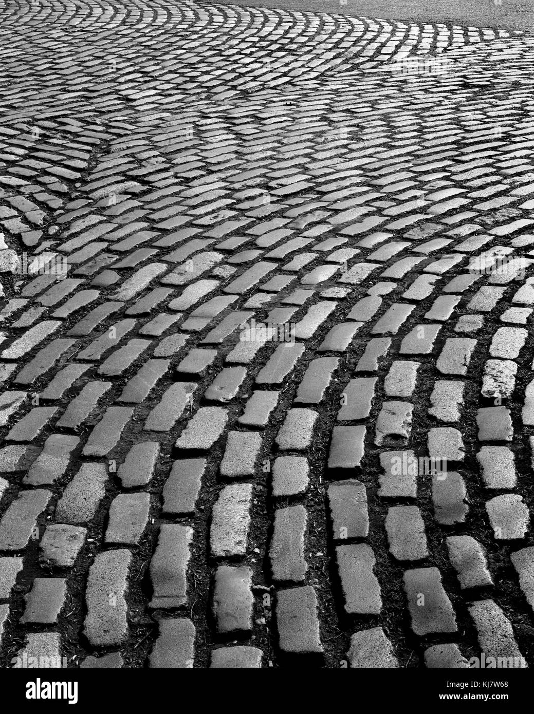 Cobblestones at the Cambridge University Sidgwick Site Stock Photo - Alamy