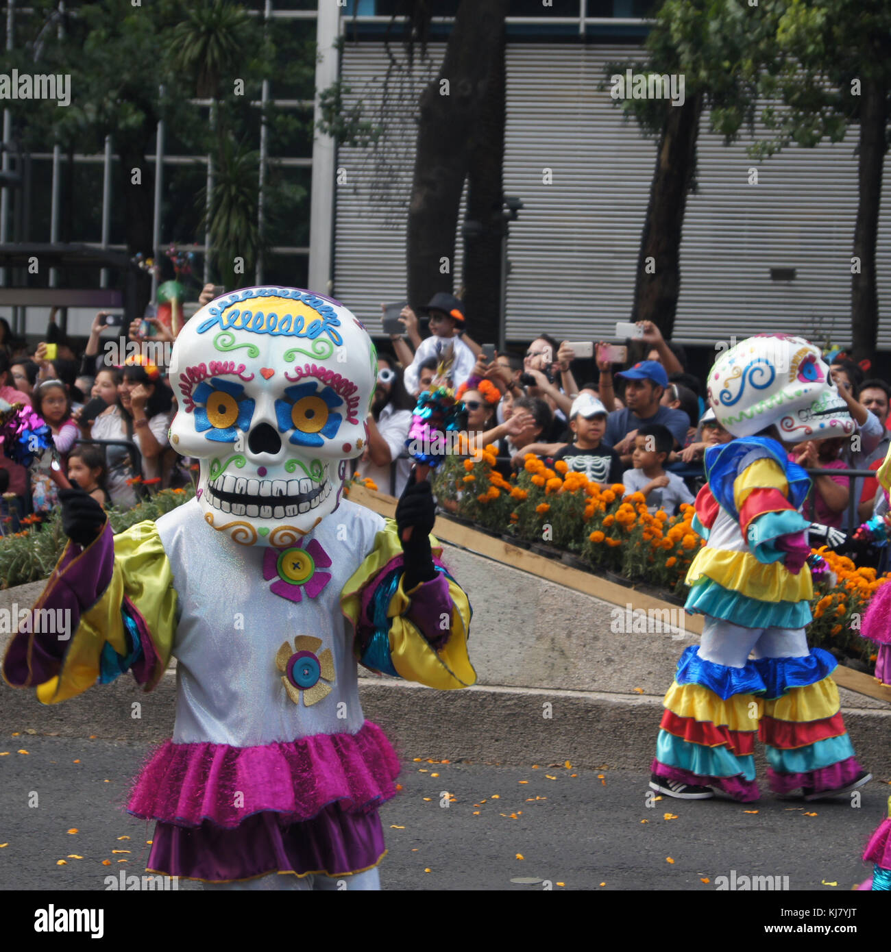Calavera sugar skulls mexican hi-res stock photography and images - Alamy