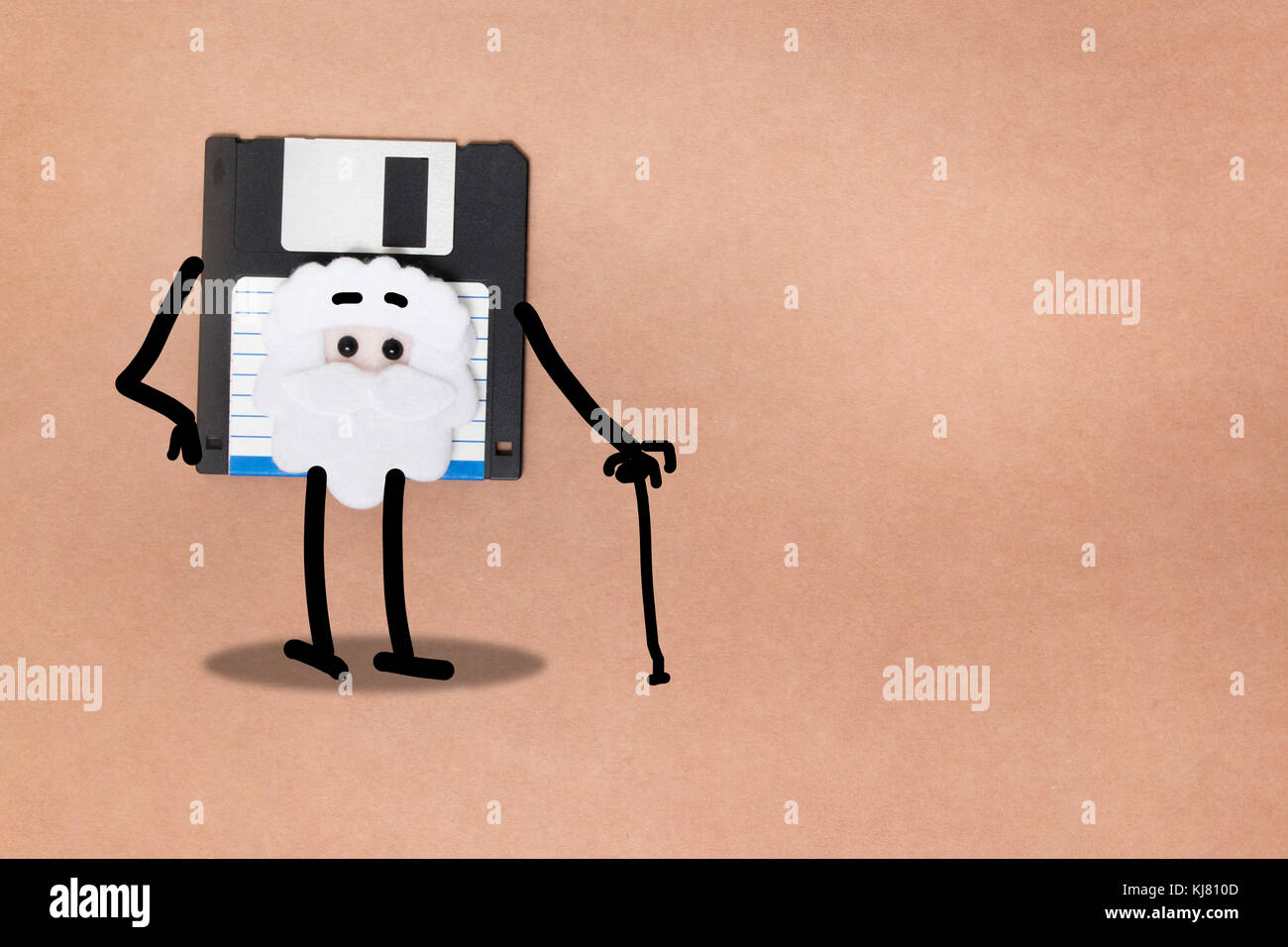 Cartoon old computer disk hi-res stock photography and images - Alamy