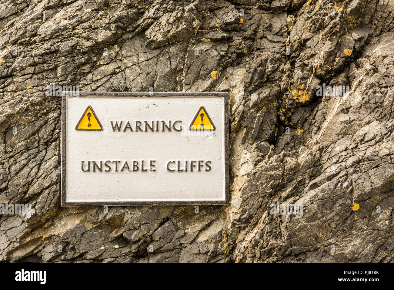Warning signs - Mullion Cove / Harbour, Cornwall, UK Stock Photo - Alamy