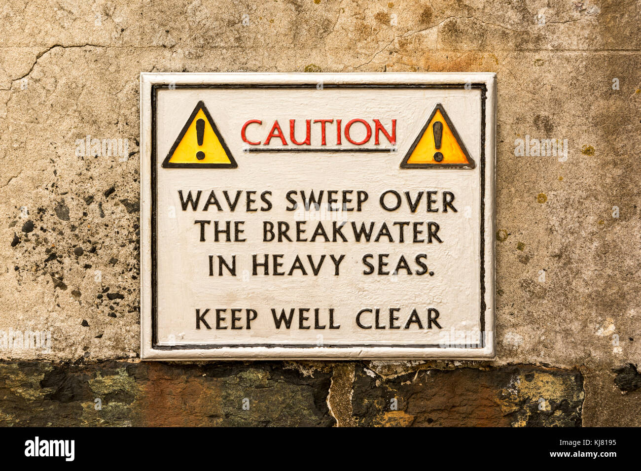 Warning signs - Mullion Cove / Harbour, Cornwall, UK Stock Photo - Alamy