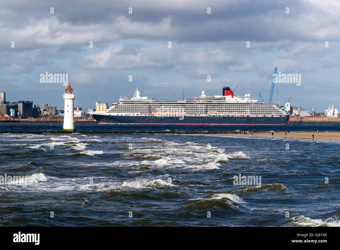 The three Queens visited Liverpool between May 24-26 2015 for the 175th ...