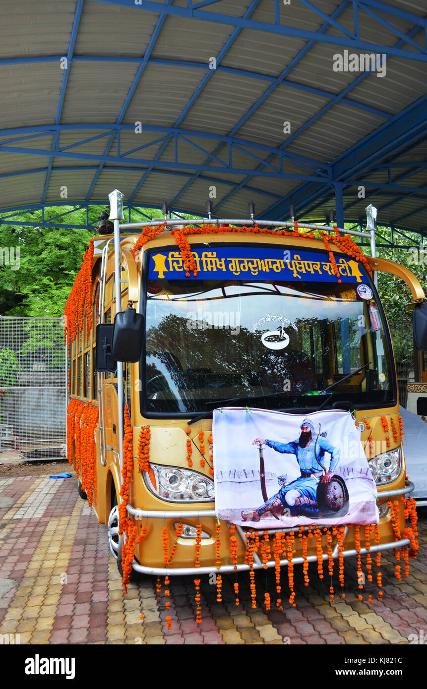 Delhi Bus Stock Photos & Delhi Bus Stock Images - Alamy