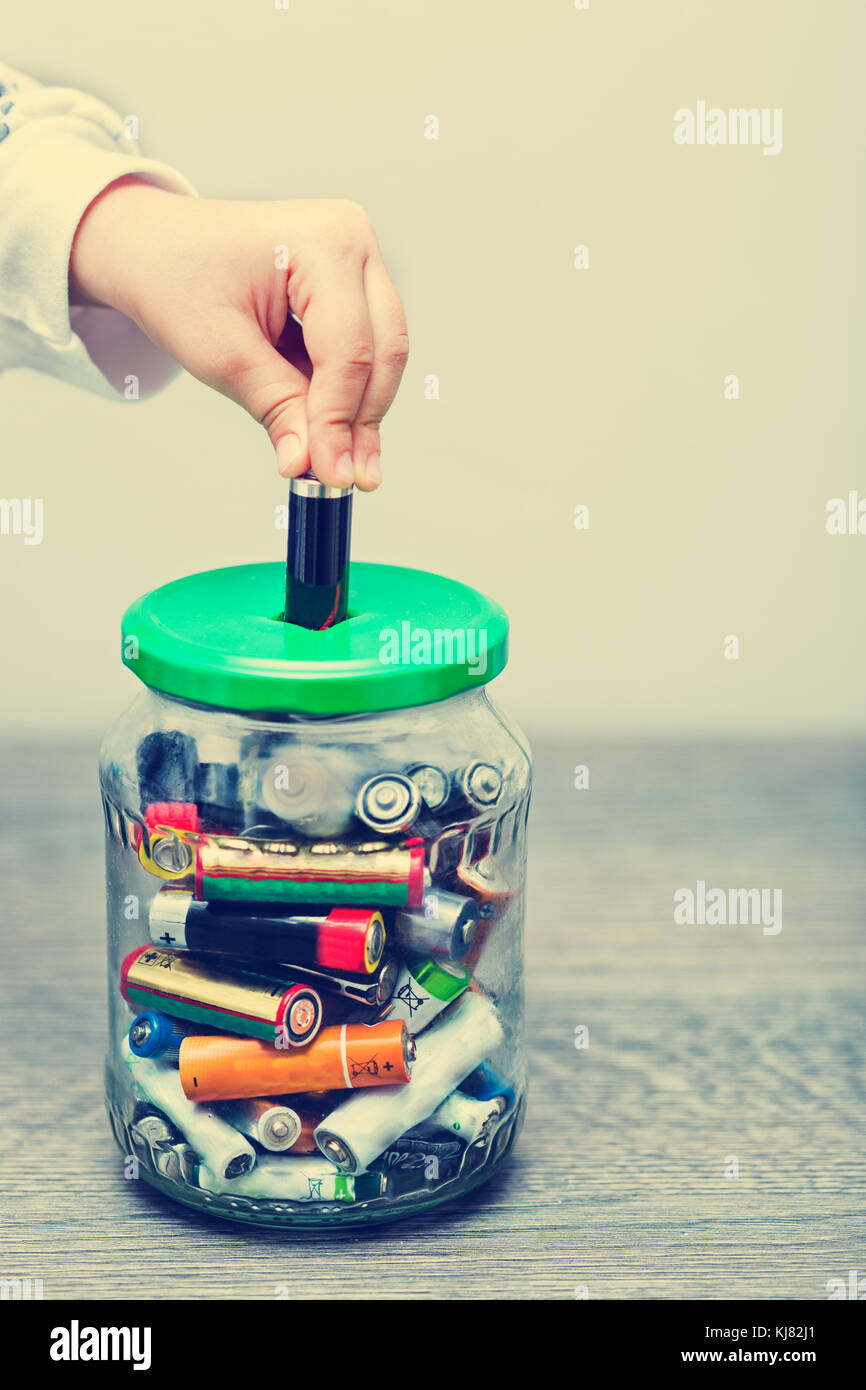 Empty jar filling hi-res stock photography and images - Alamy