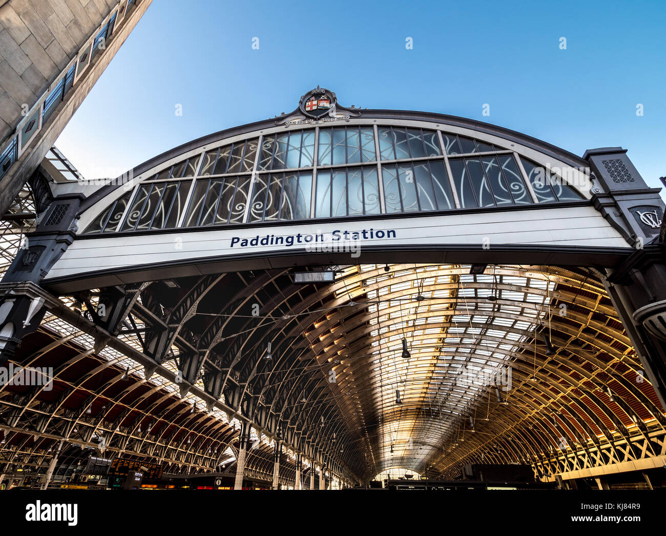 Paddington Station London Roof High Resolution Stock Photography And Paddington Station London Roof High Resolution Stock Photography And