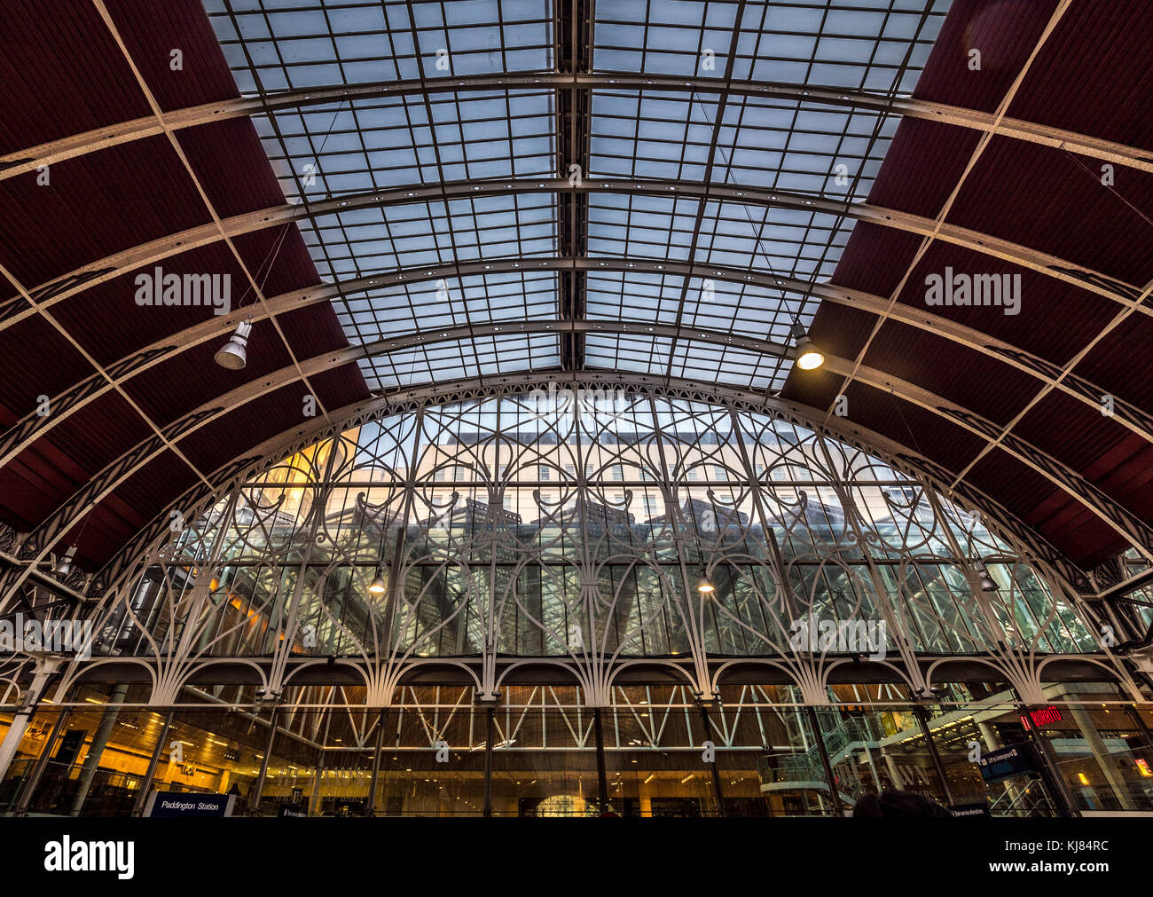 Paddington station, London, UK Stock Photo - Alamy