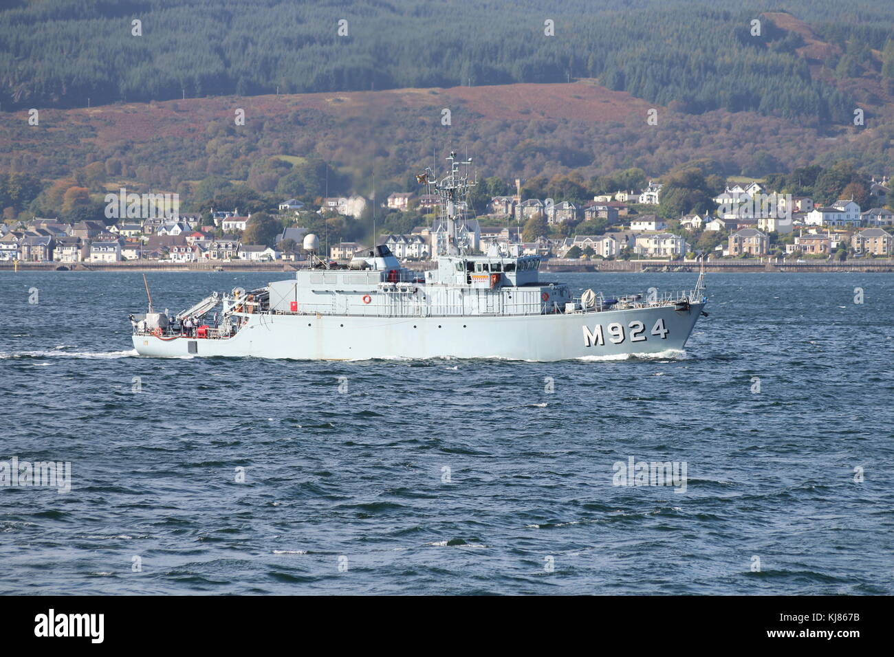 BNS Primula (M924), a Flower-class (Tripartite) minehunter of the ...