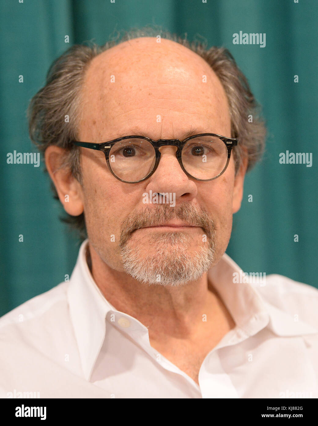 Ethan Phillips High Resolution Stock Photography and Images - Alamy