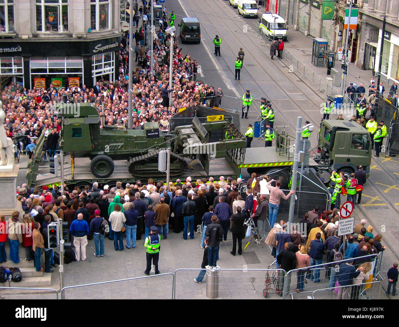 Irish Military Forces parade at the 1916 Easter Rising commemoration on ...