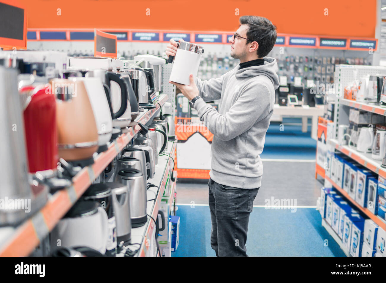 Customer chooses hi-res stock photography and images - Alamy