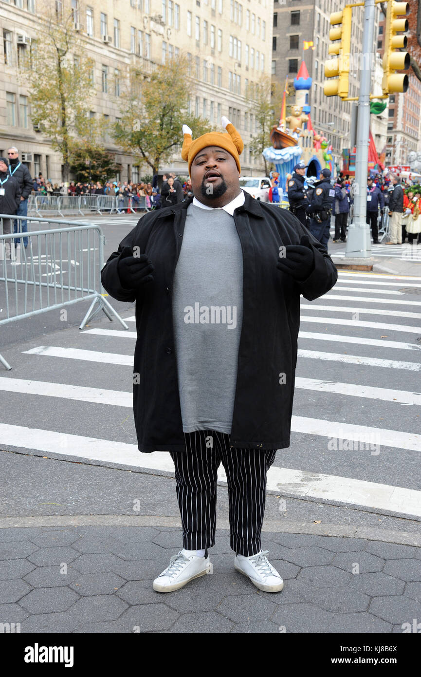 NEW YORK, NY - NOVEMBER 24: LunchMoney Lewis at the 90th Annual Macy's ...