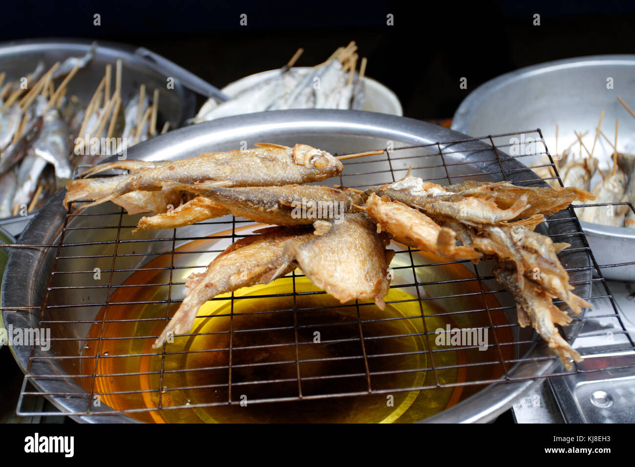 Barbeque fish hi-res stock photography and images - Alamy
