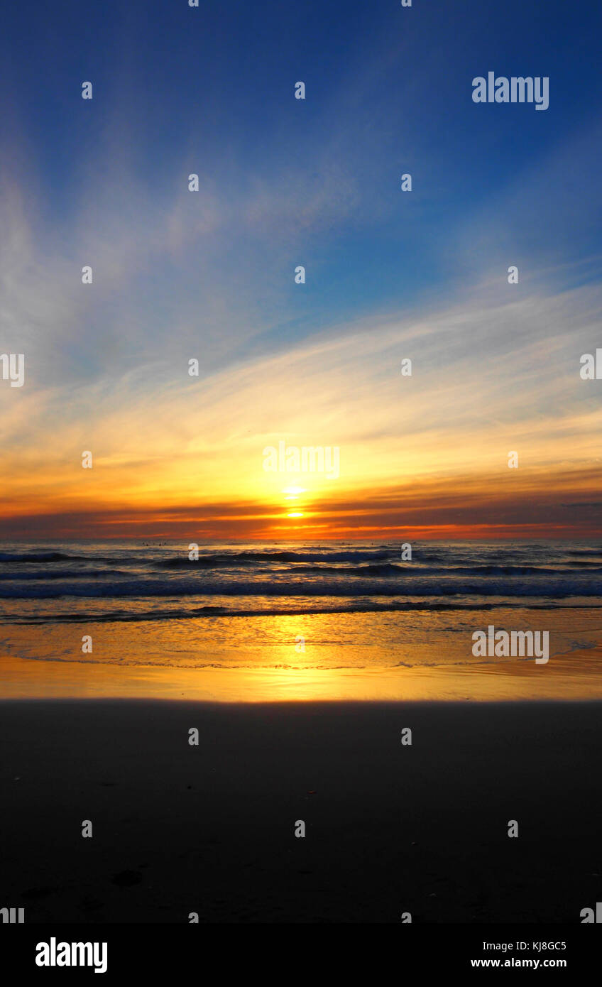 Halo ripple hi-res stock photography and images - Alamy