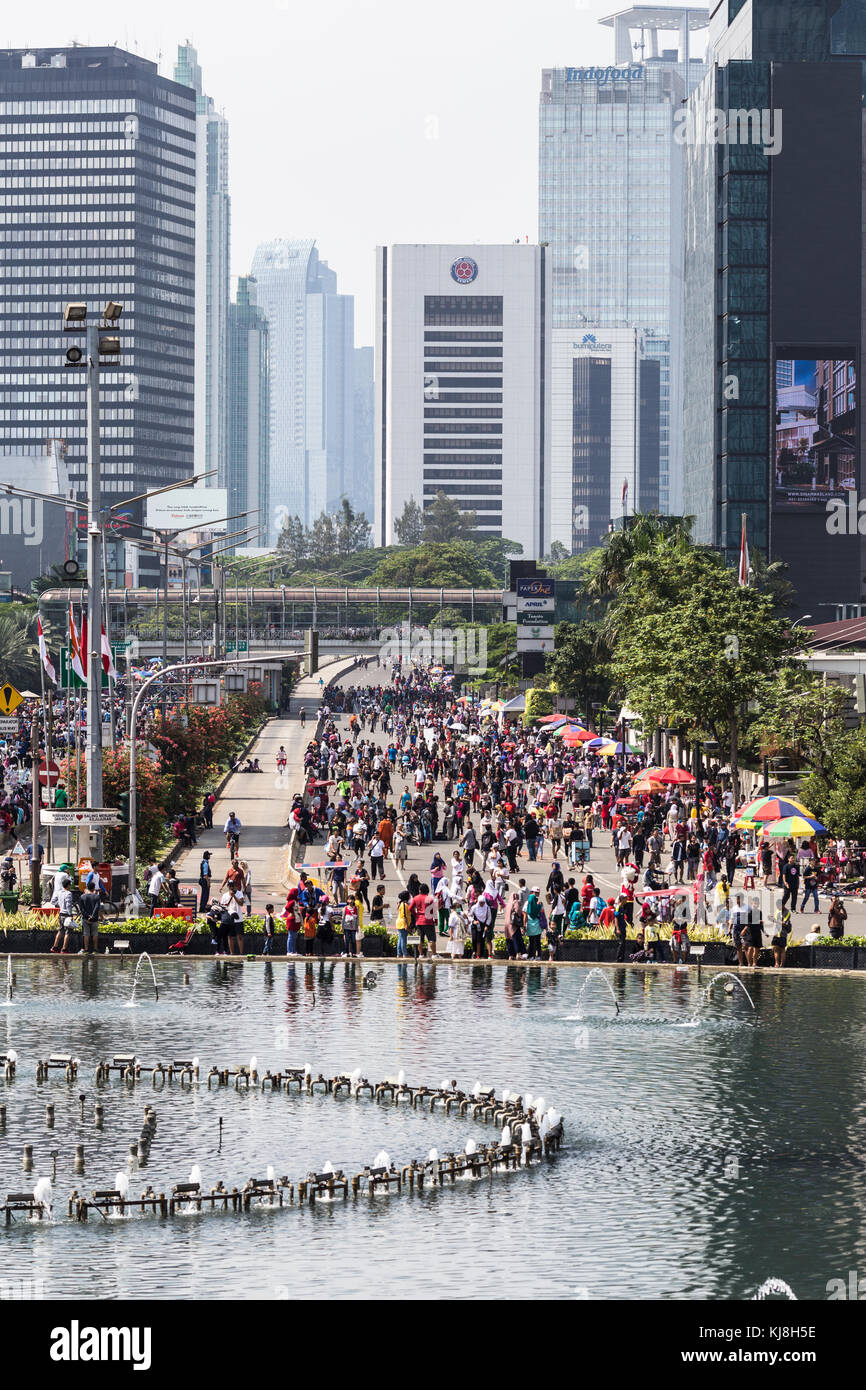 JAKARTA, INDONESIA - OCTOBER 15, 2017: A huge crowd attends the car ...