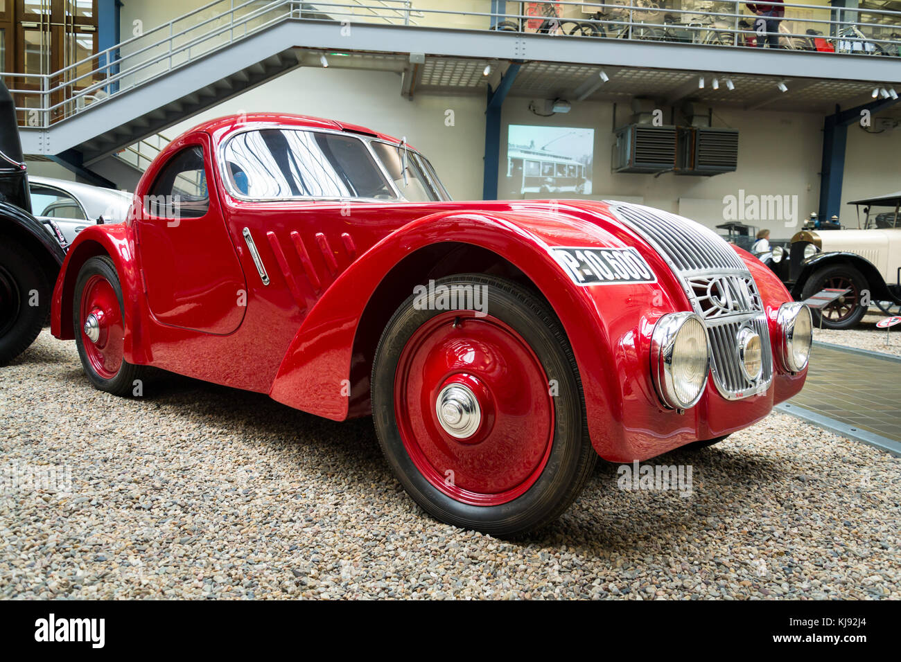 PRAGUE, CZECH REPUBLIC - NOVEMBER 10: Jawa 750 racing car from 1935 ...