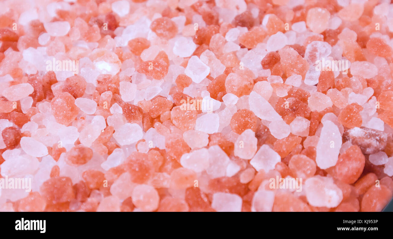 Himalayan crystal pink rock salt from Pakistan Stock Photo - Alamy