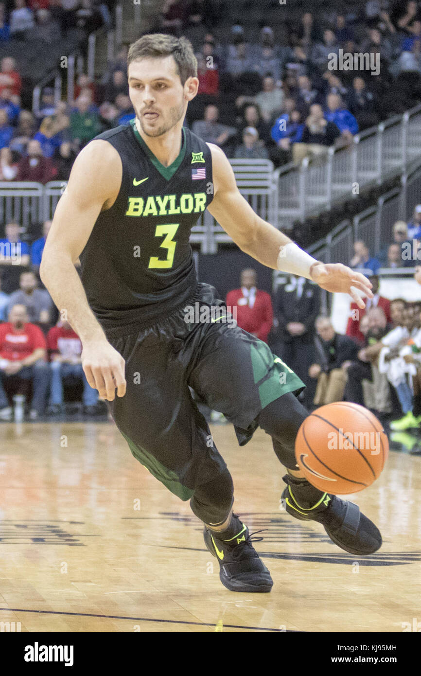 Kansas City, MO. U.S. 20th Nov, 2017. Baylor Bears guard Jake Lindsey ...