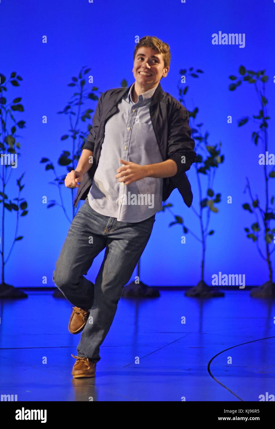 New York, NY, USA. 21st Nov, 2017. Noah Galvin Photo Call for Noah ...