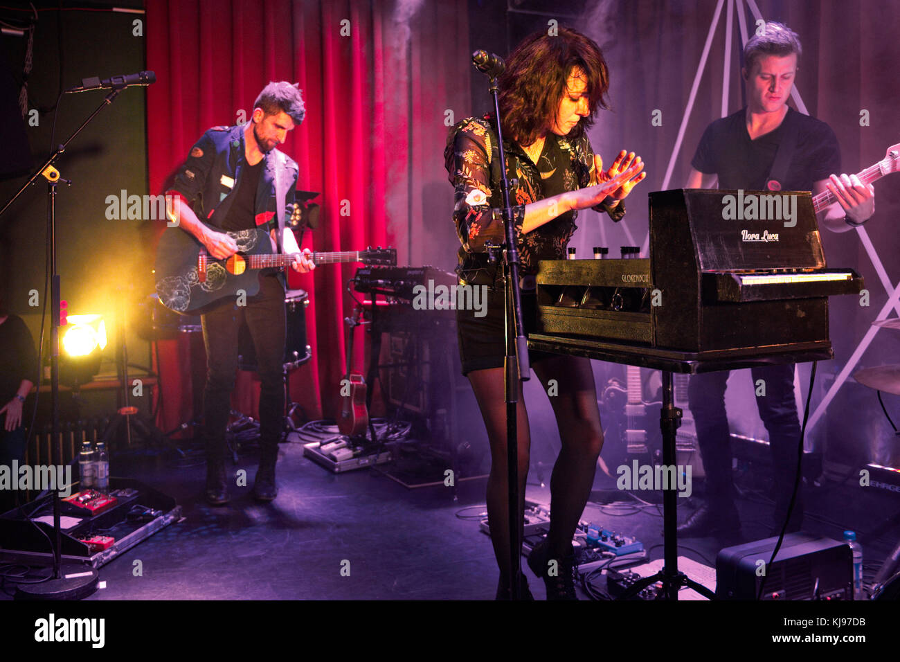 Berlin, Germany. 21st Nov, 2017. Leonard Gogniat, Sophie Burande and ...