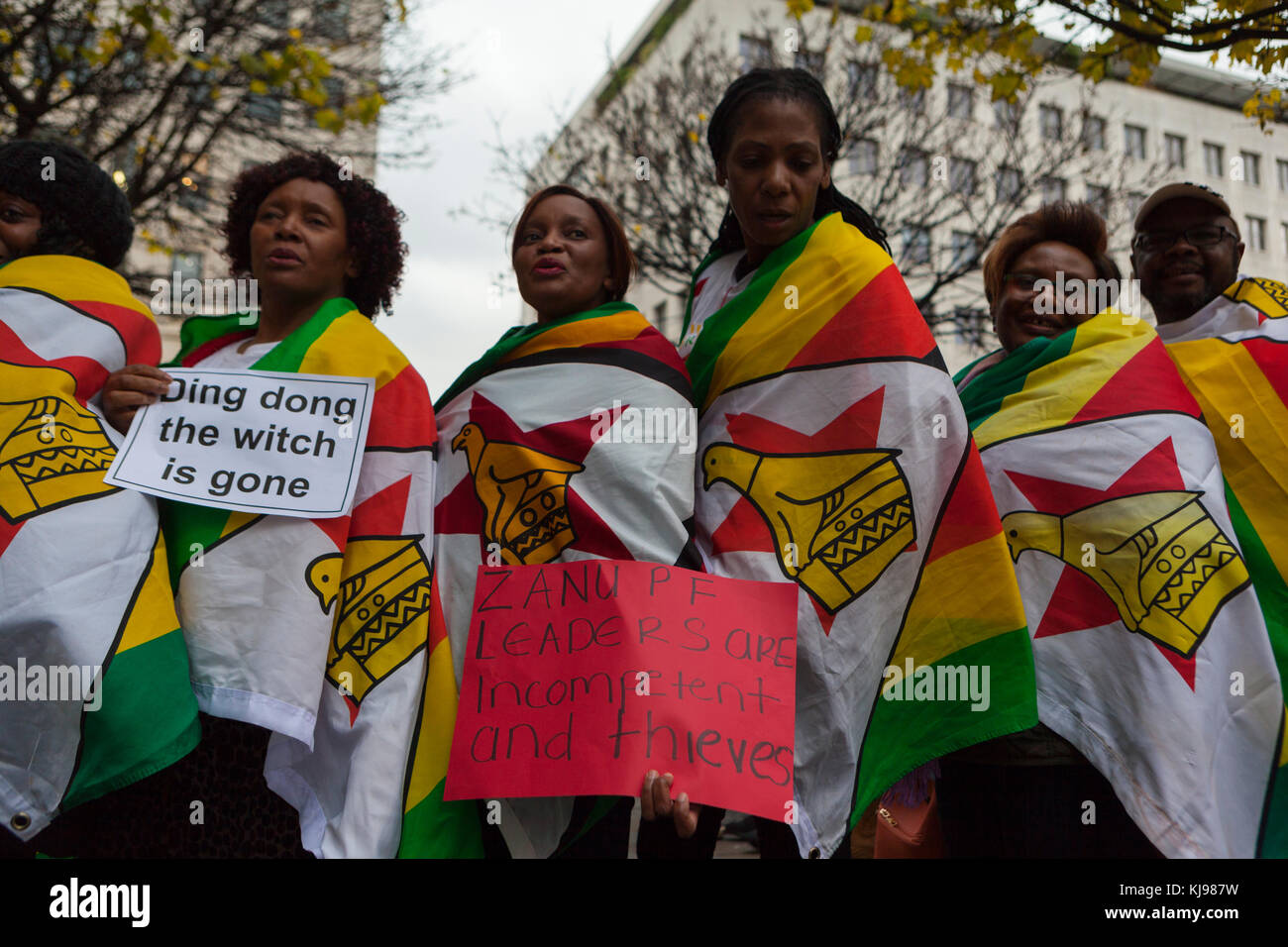 Zimbabwe people celebrate hi-res stock photography and images - Alamy