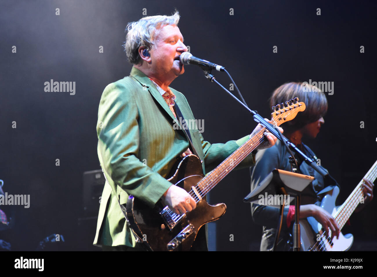 New York, New York, USA. 19th Nov, 2017. GLENN TILBROOK of SQUEEZE ...