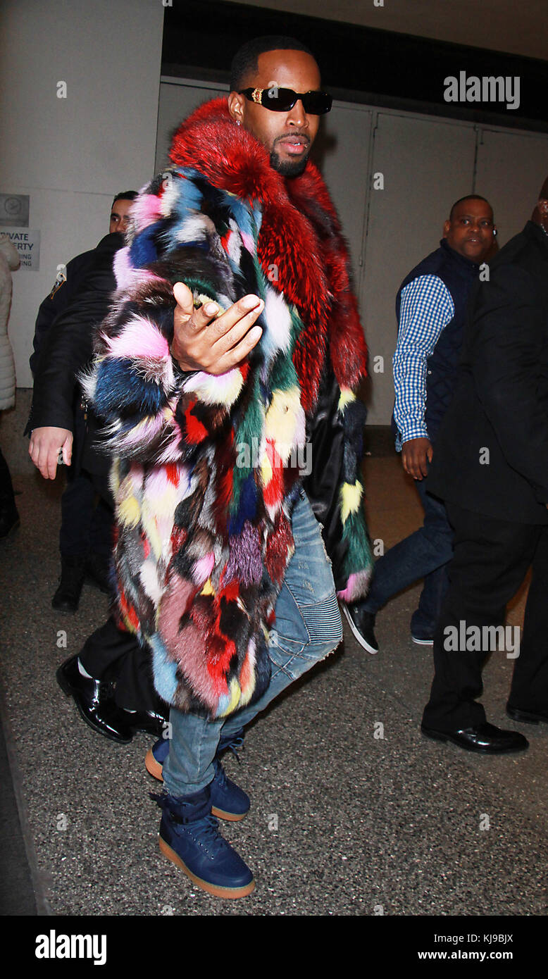 New York, NY, USA. 22nd Nov, 2017. Safaree Samuels at MTV's TRL to ...