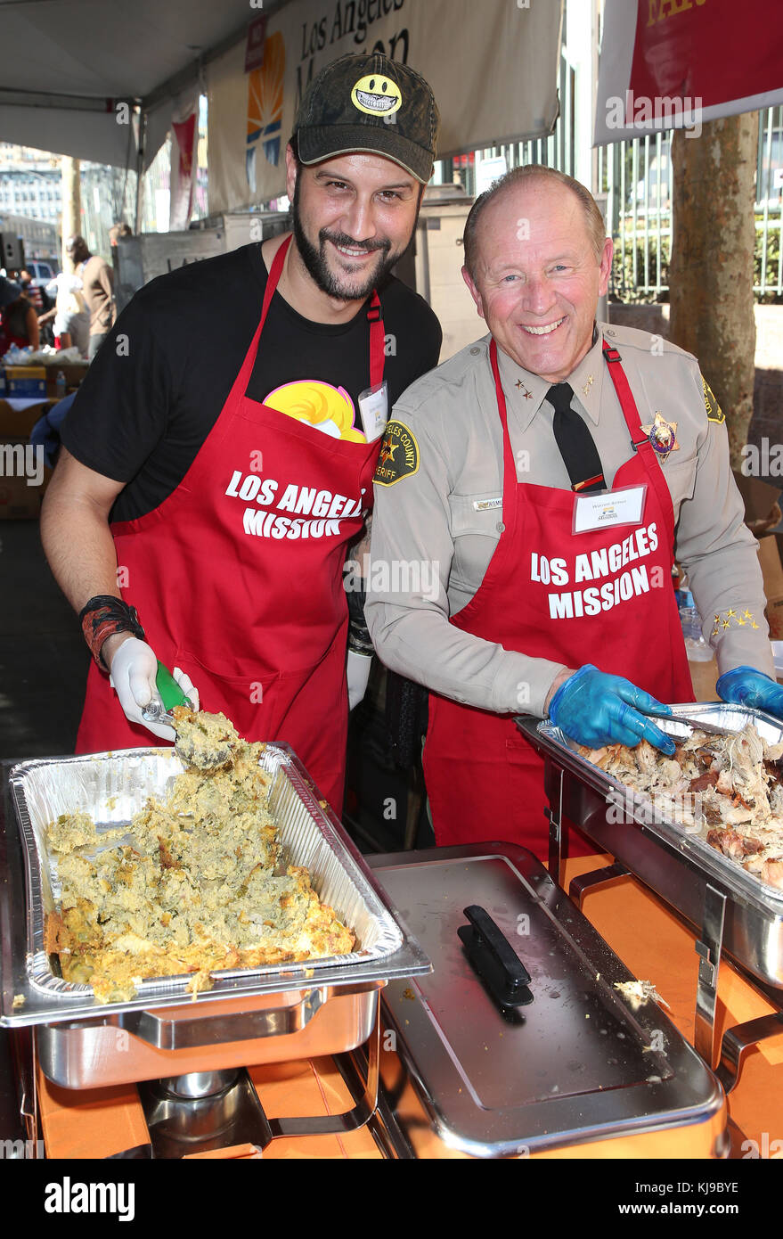 Los Angeles, Ca, USA. 22nd Nov, 2017. Stefan Kapicic, Chief Warren ...