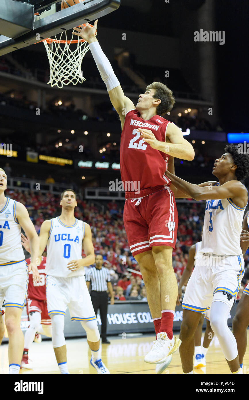 Kansas City, MO. U.S. 21st Nov, 2017. Wisconsin Badgers forward Ethan ...