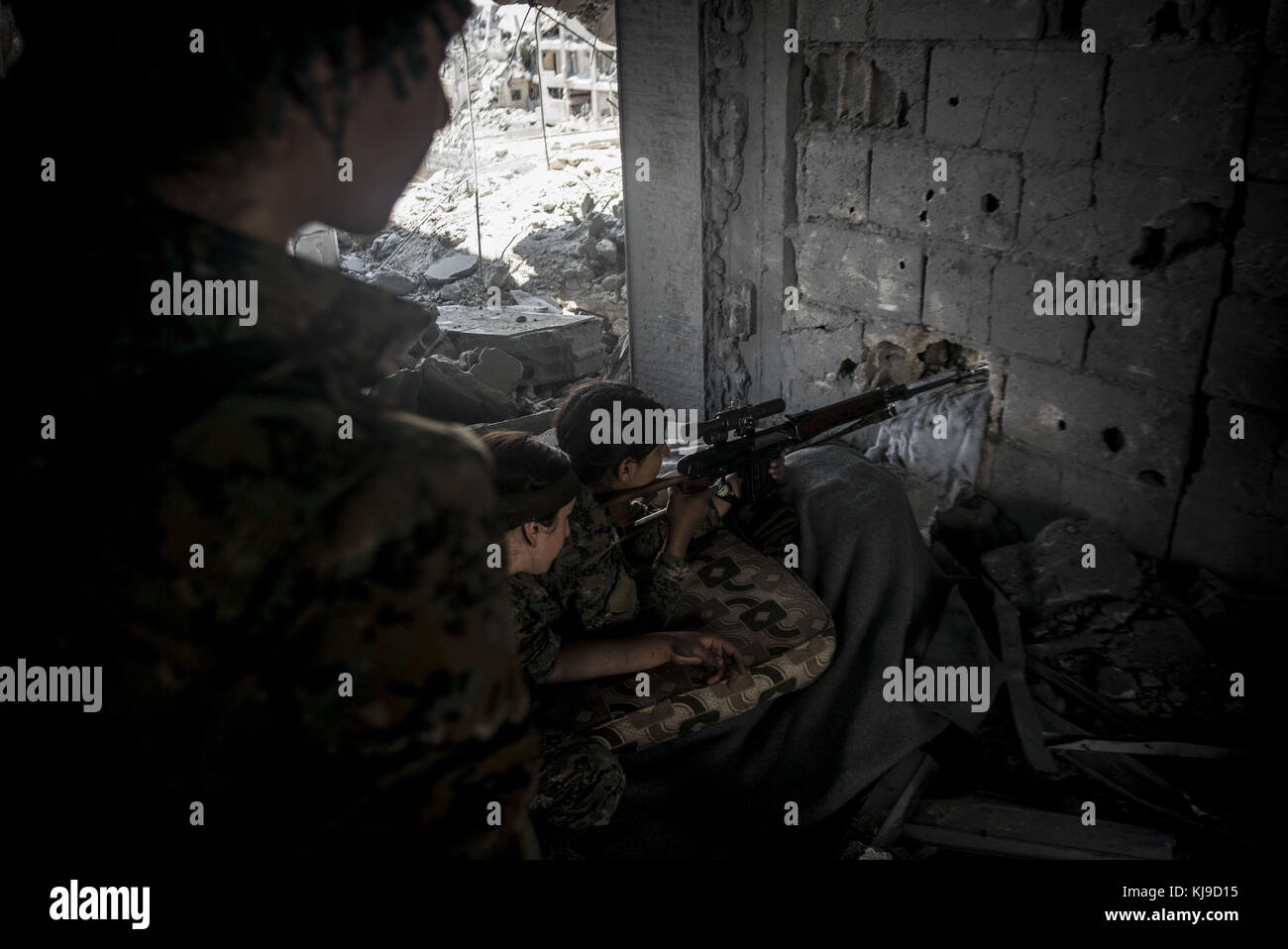 Sniper spotter hi-res stock photography and images - Alamy