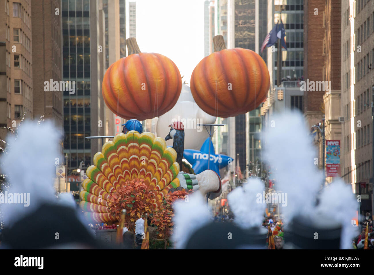 New York, NY, USA. 23rd Nov, 2017. Floating Pumpkin Balloons, over ...