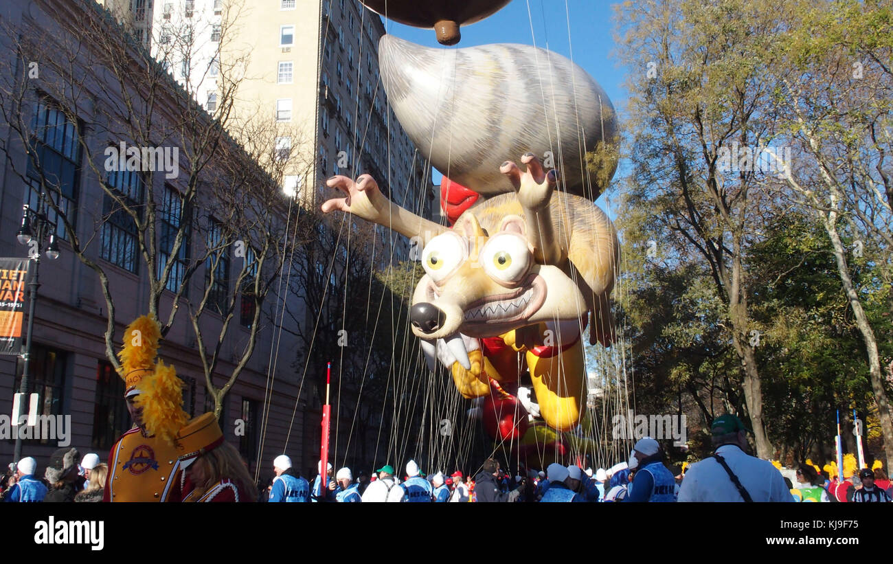 New York, NY, USA. 23rd Nov, 2017. 91st Macy's Thanksgiving Day Parade ...