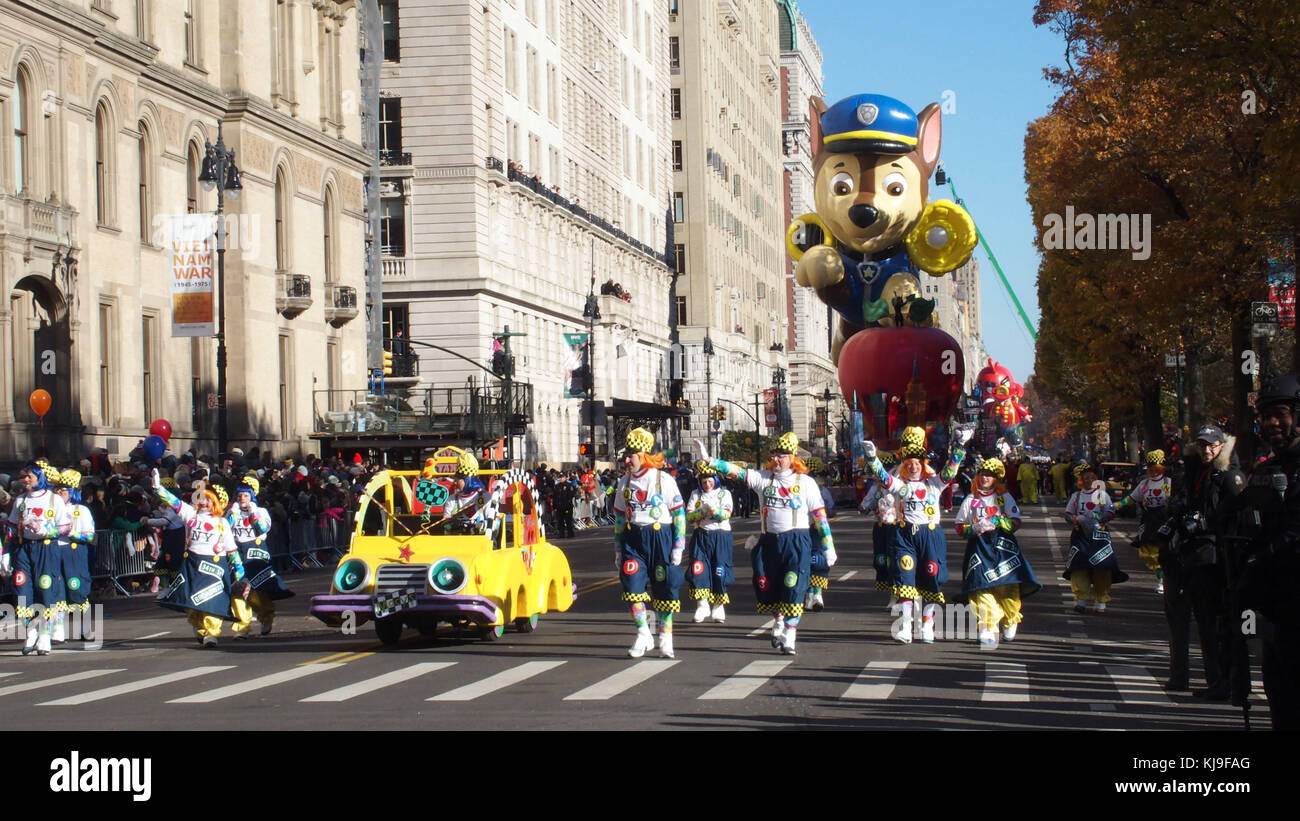 New York, New York, USA. 23rd Nov, 2017. 91st Macy's Thanksgiving Day ...