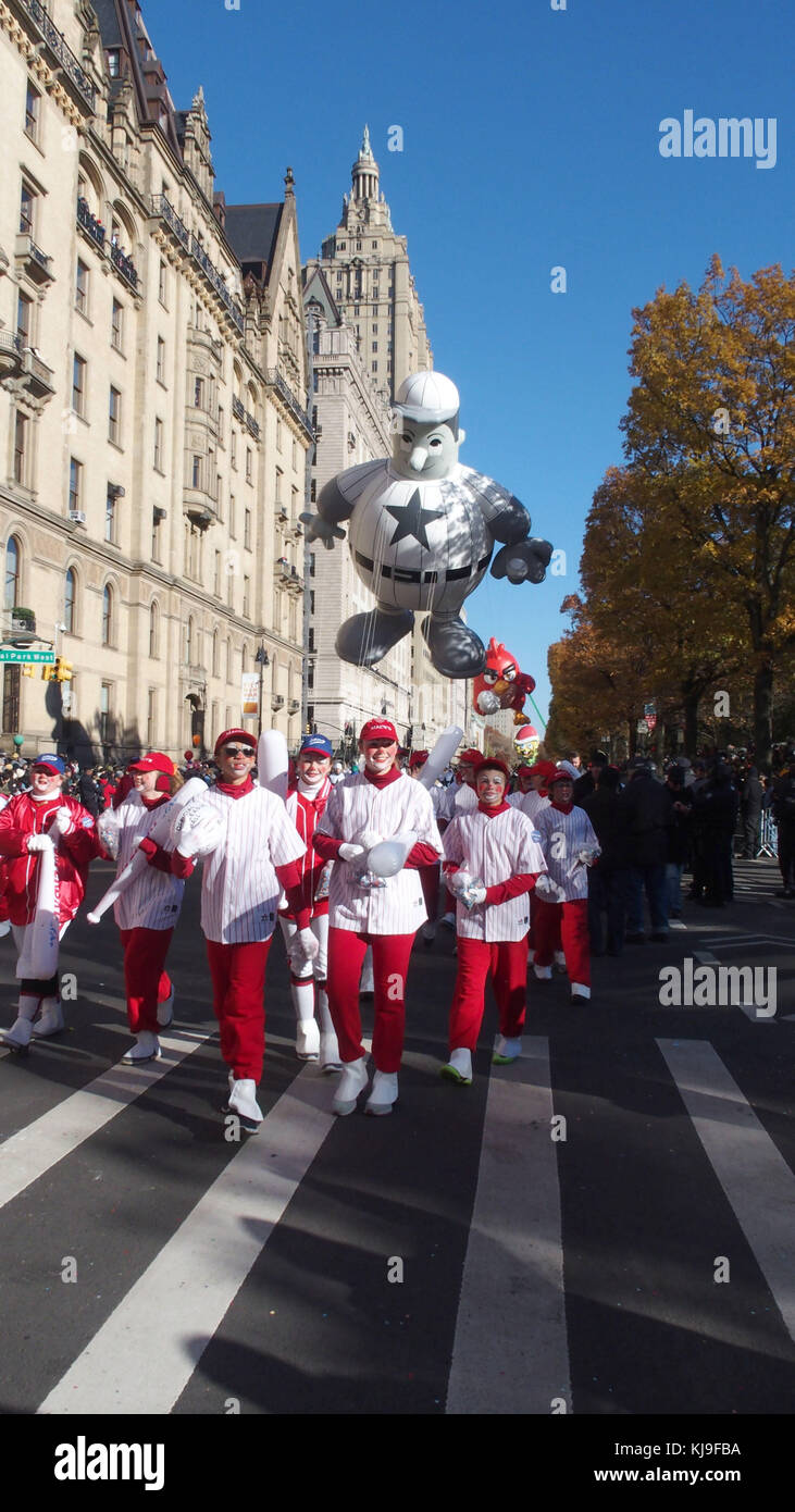 New York, New York, USA. 23rd Nov, 2017. 91st Macy's Thanksgiving Day ...