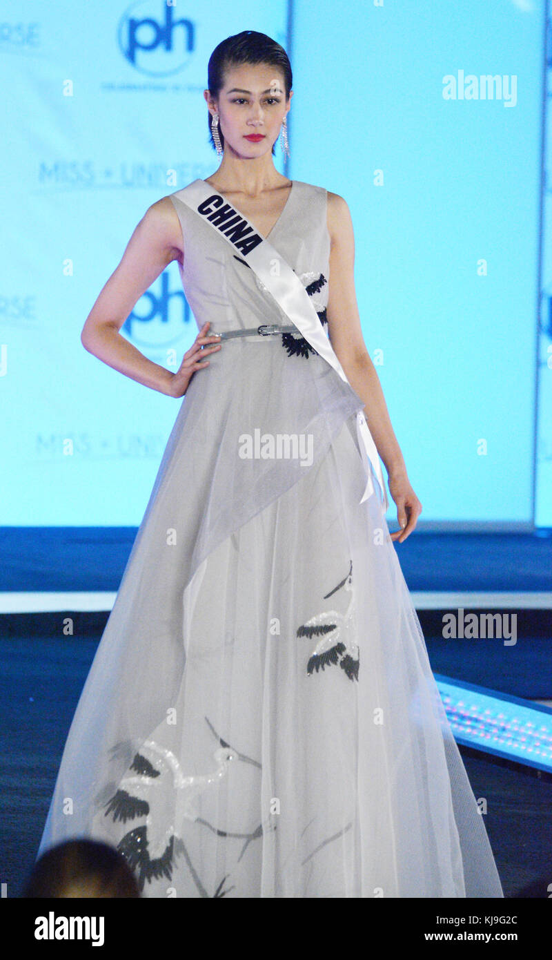 Las Vegas, Nevada, USA. 23rd Nov, 2017. Miss Universe China Roxette Qui ...