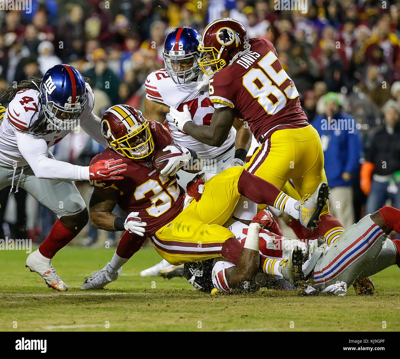 Landover, MD, USA. 23rd Nov, 2017. Washington Redskins RB #32 Samaje ...
