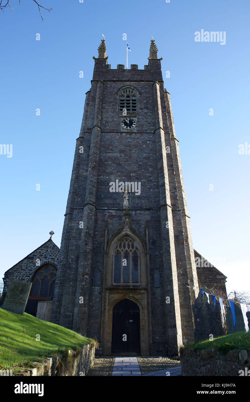 Stratton, UK. 24th Nov, 2017. Blue Skies over Stratton in Cornwall. One ...