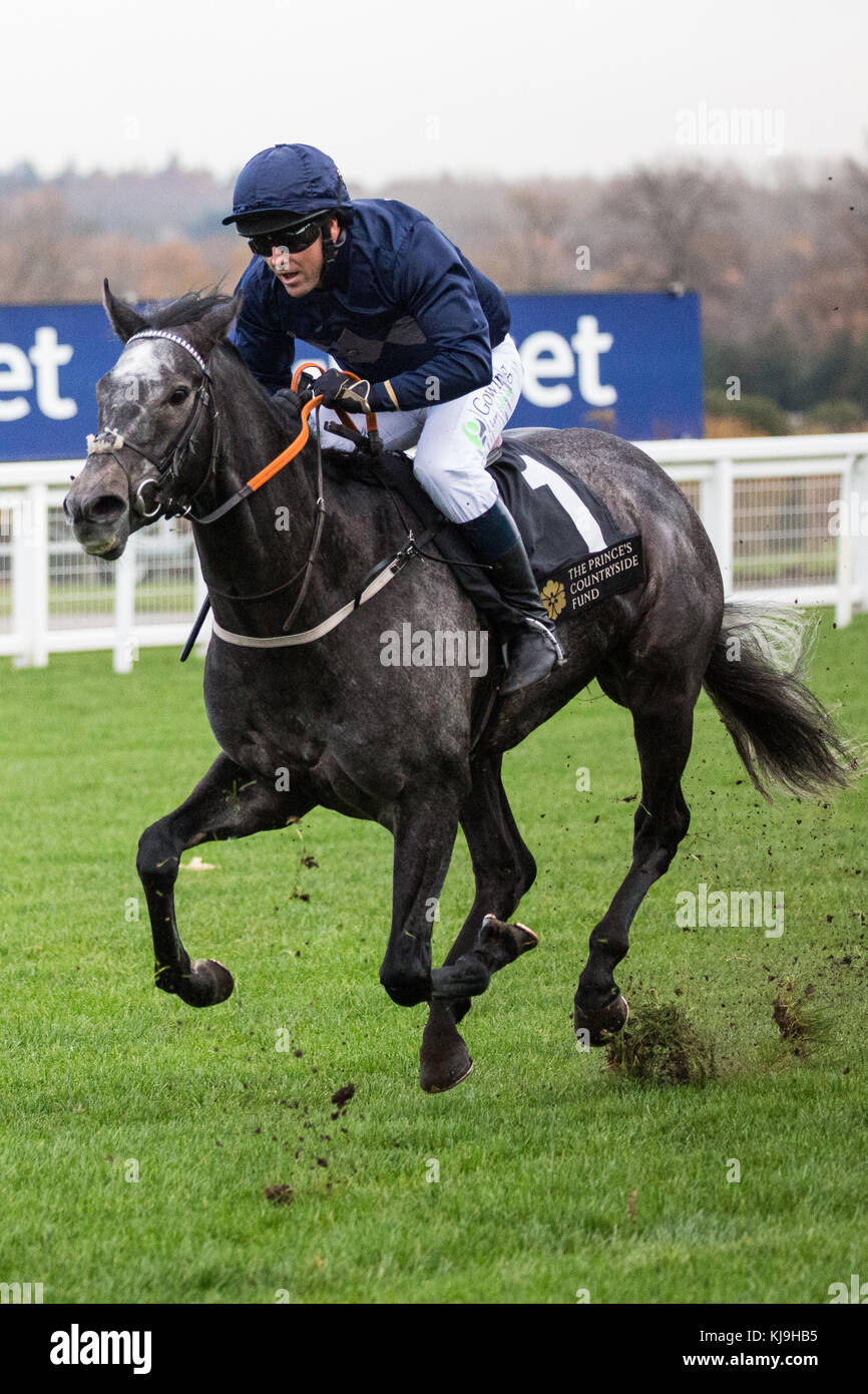 Mark and louise roberts hi-res stock photography and images - Alamy