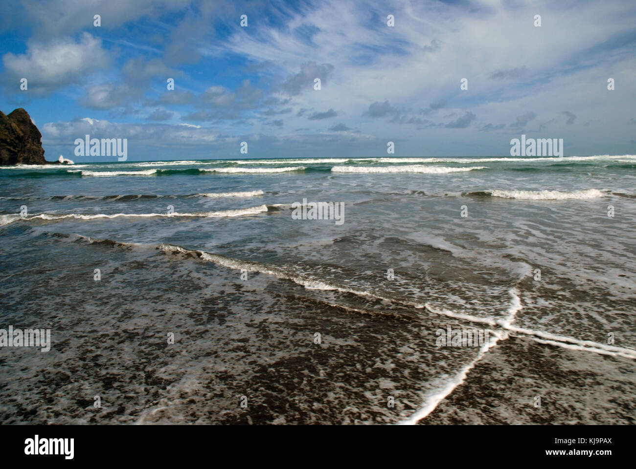 Piha Beach, New Zealand Stock Photo - Alamy
