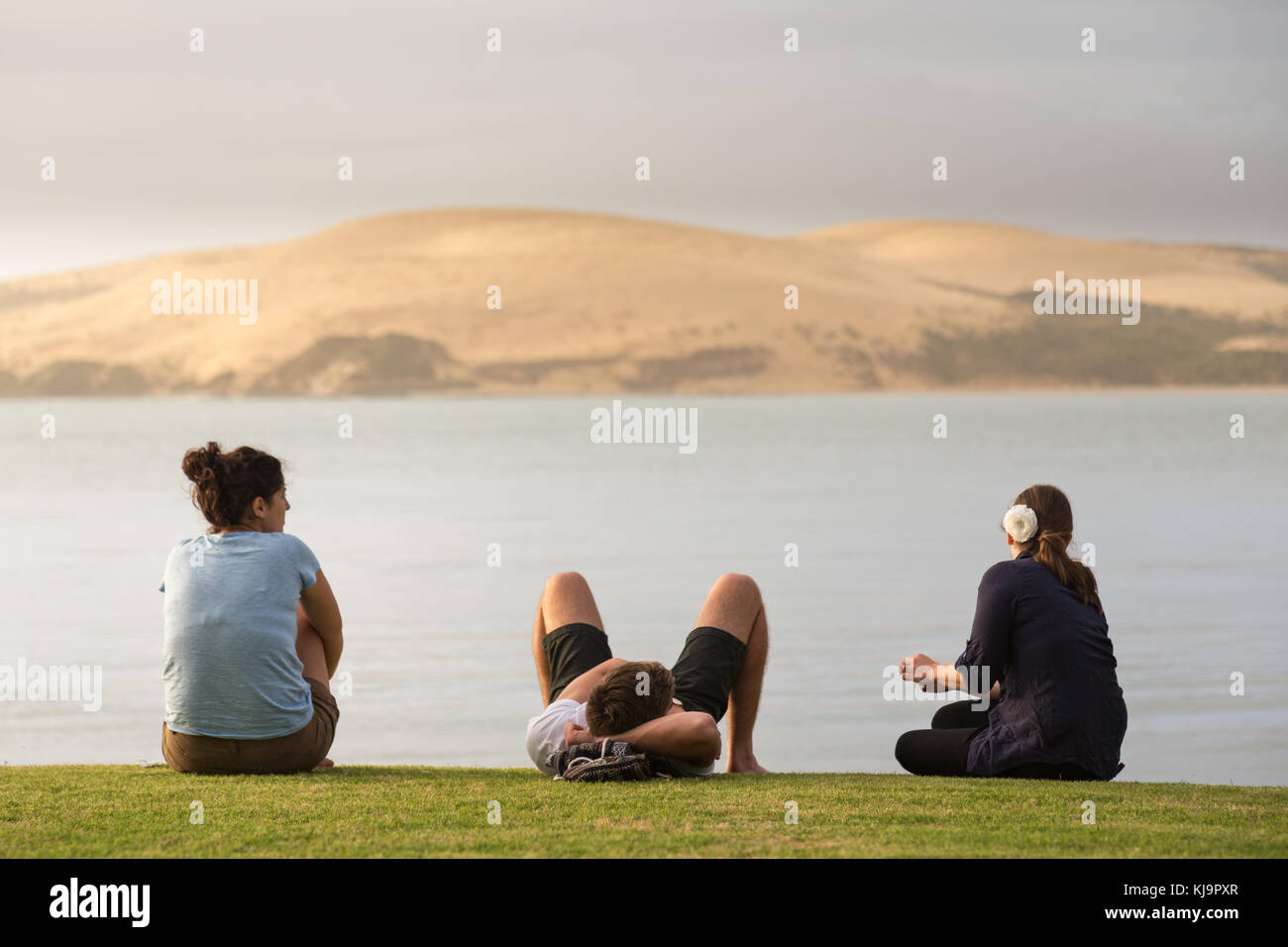 Omapere hi-res stock photography and images - Alamy