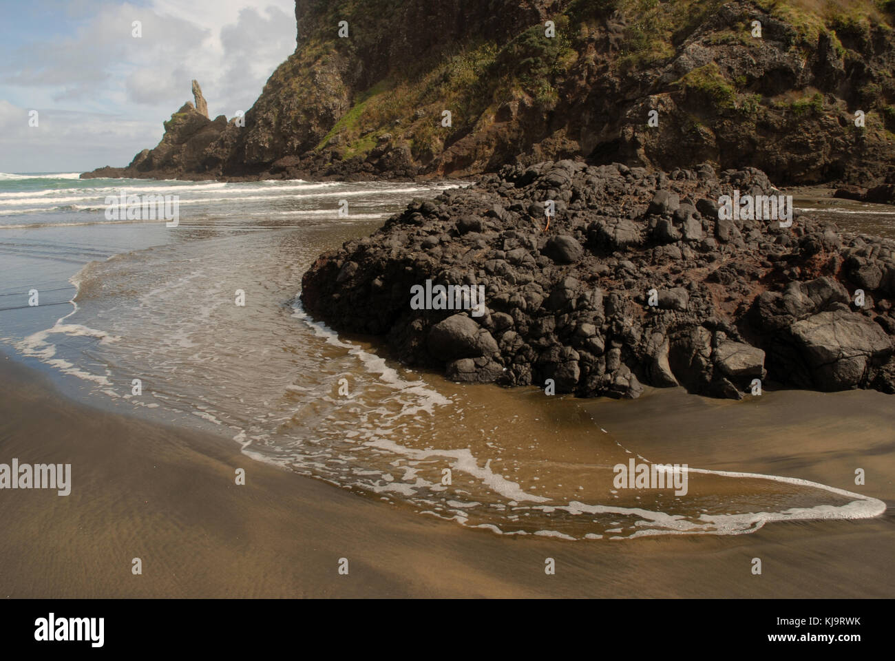 Piha Beach, New Zealand Stock Photo - Alamy