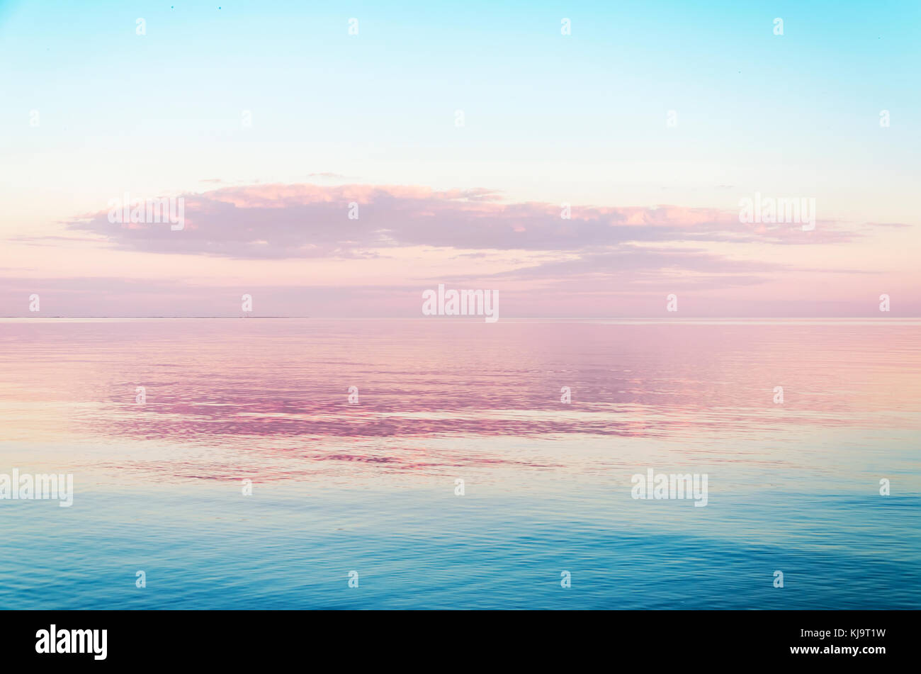 pink color sunset over sea Stock Photo - Alamy