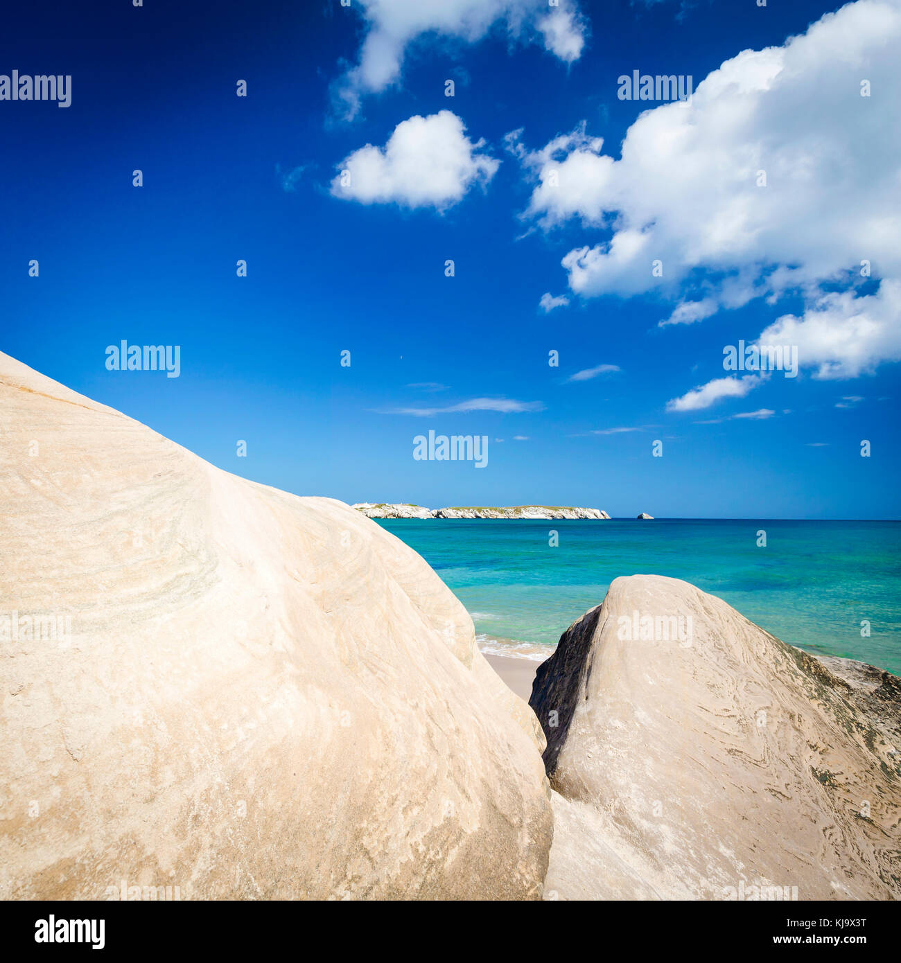 Blue sky and ocean beach in Portugal Stock Photo - Alamy