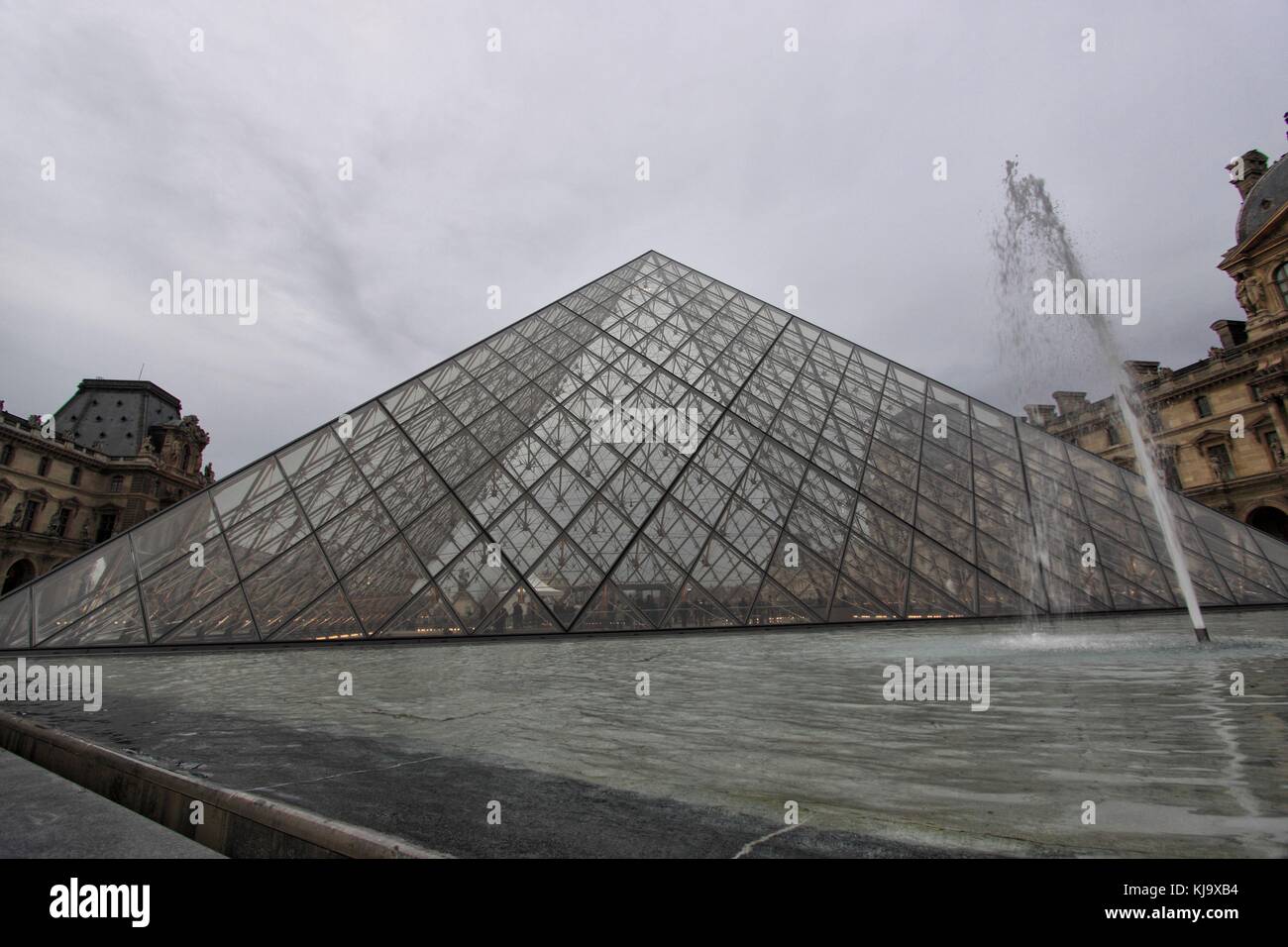 Louvre, Paris - 21 Nov 2008 - The glass pyramid, which was constructed ...