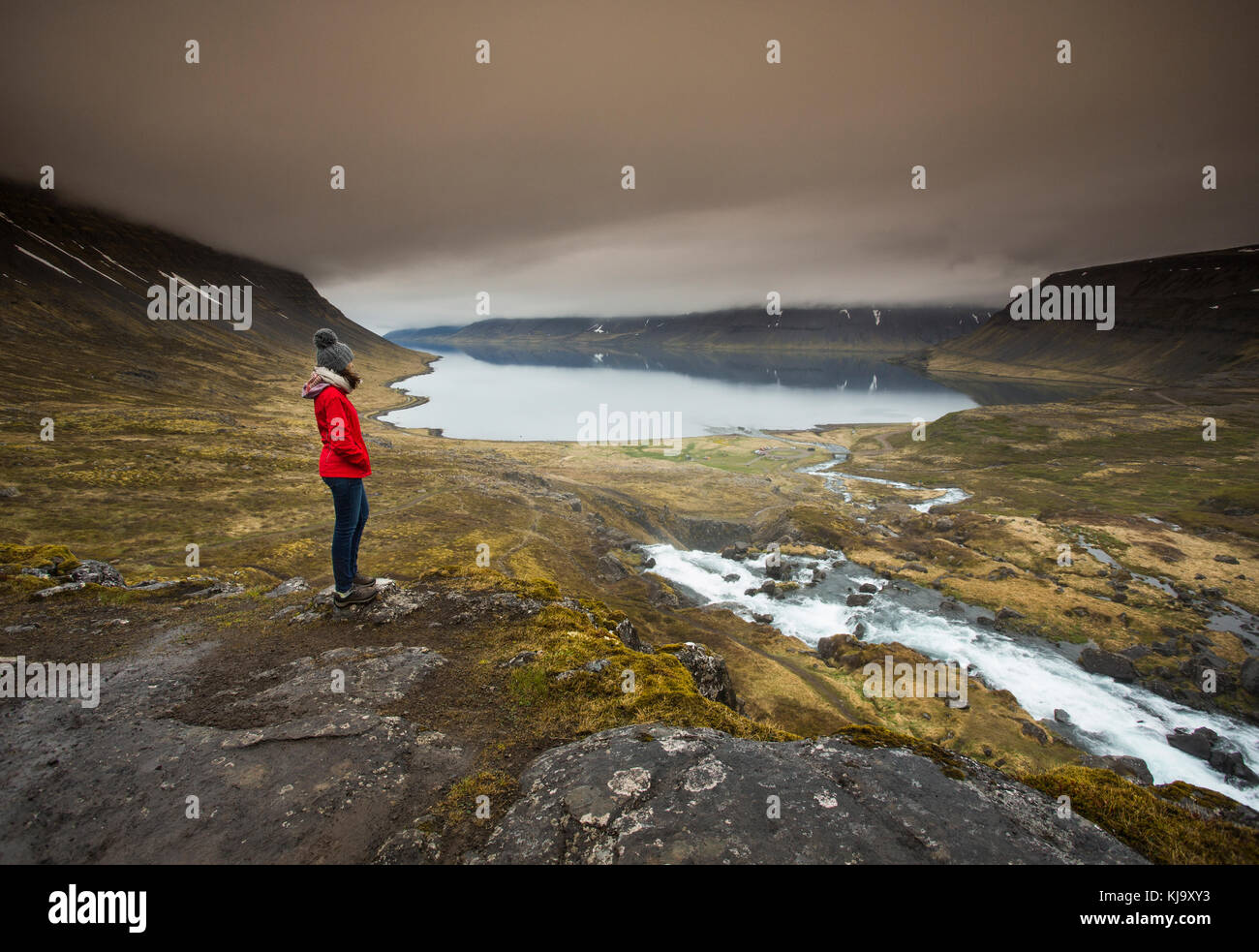 Woman contemplating a beautiful landscape Stock Photo - Alamy
