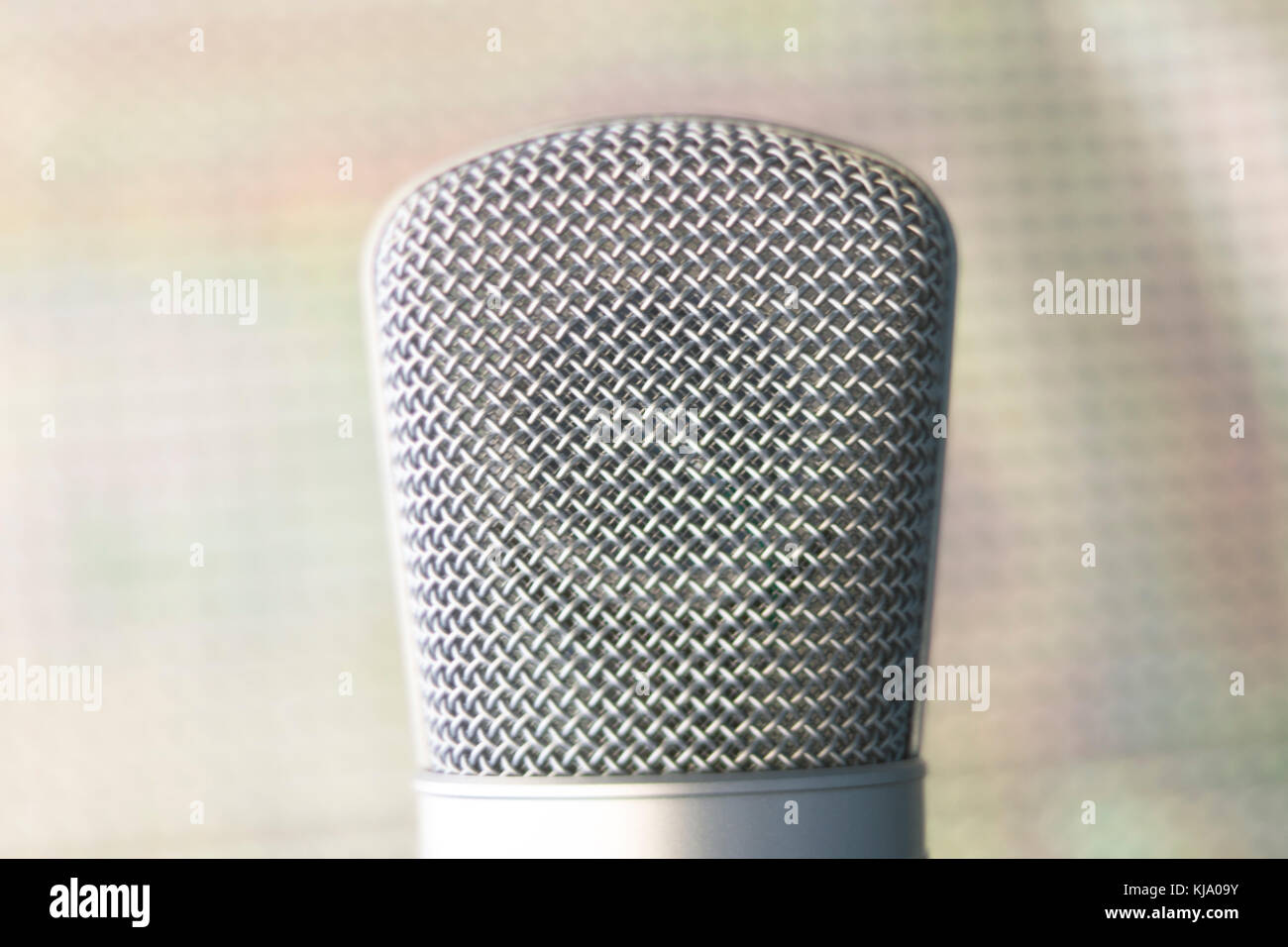 Large diaphragm condenser studio recording voice microphone to record ...