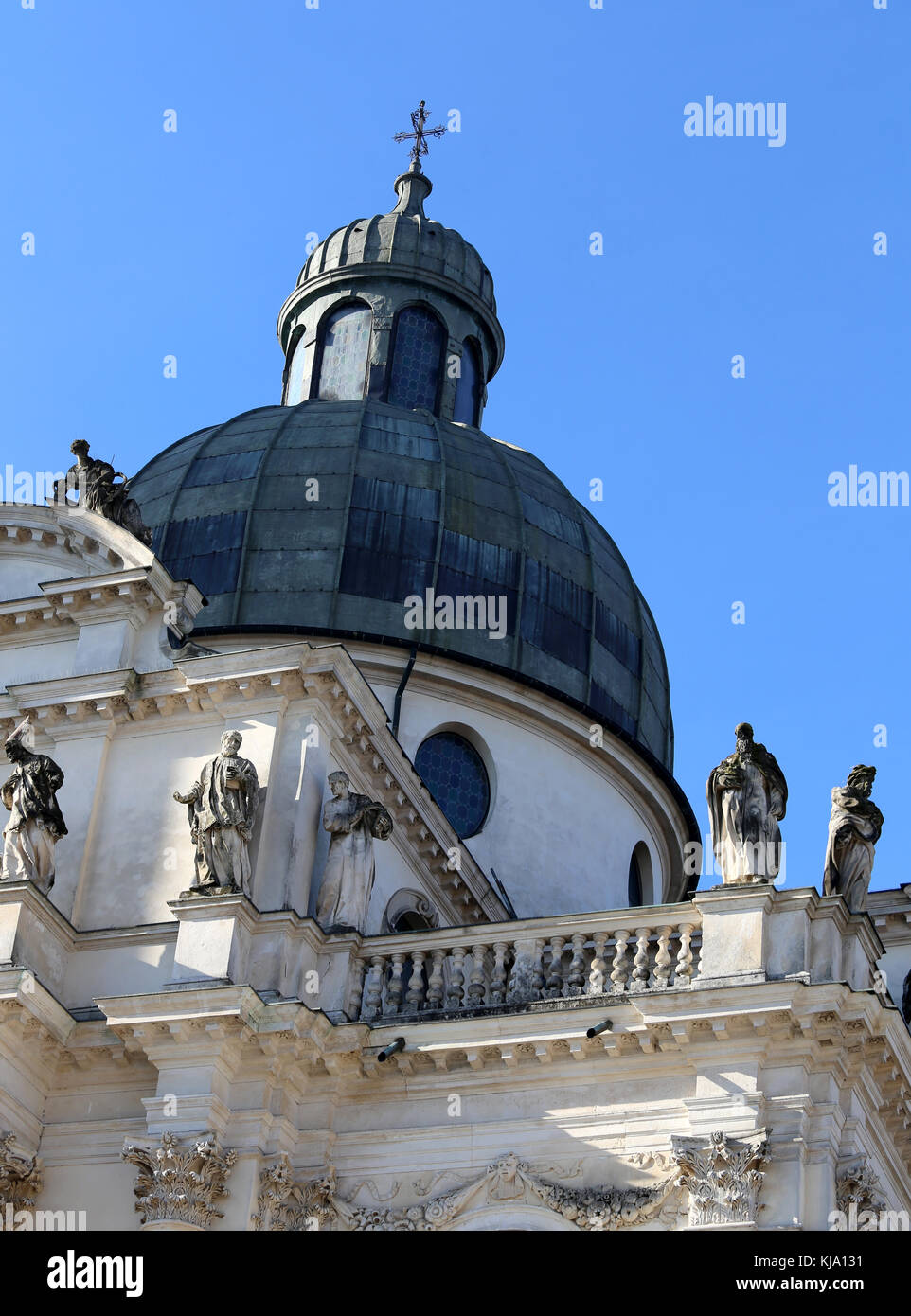 Huge Dome of Basilica of Mount Berico in Italy with many statues in ...