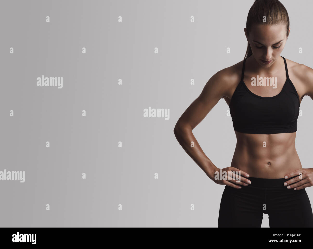 Fitness Women Abs Wallpaper