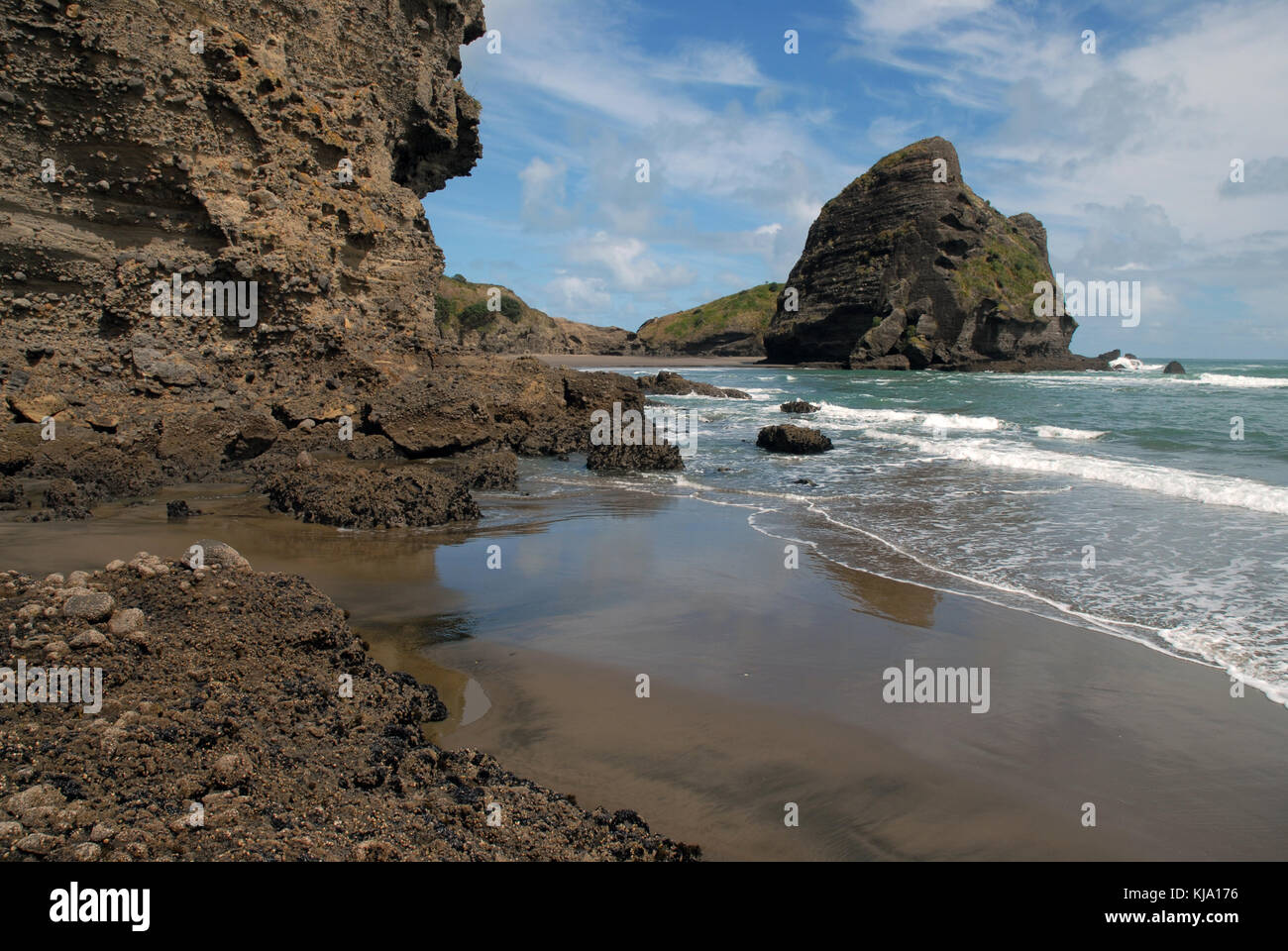 Piha Beach, New Zealand Stock Photo - Alamy